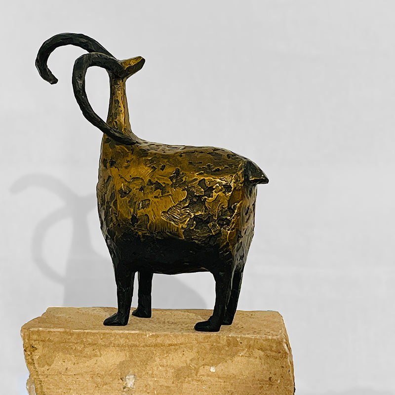 Stargazer (Medium Looking Back) – Crane and Crow Gallery